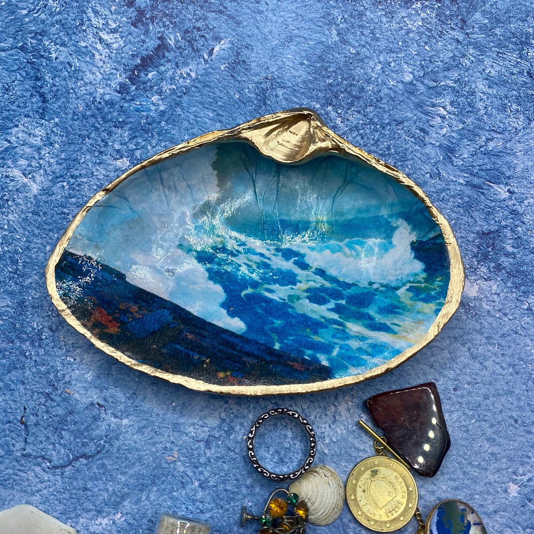 Decoupage Clam Shell, Ocean Waves Beach Decor, Clam Shell, Mermaid ...