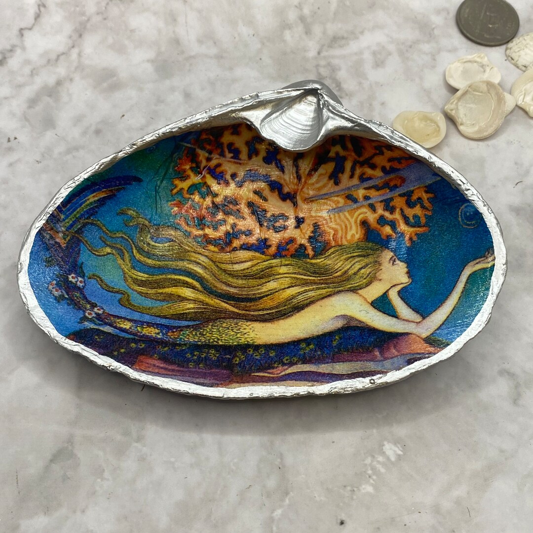 Decoupage Clam Shell Decor, Art Deco Blonde Mermaid, Vintage Fantasy ...
