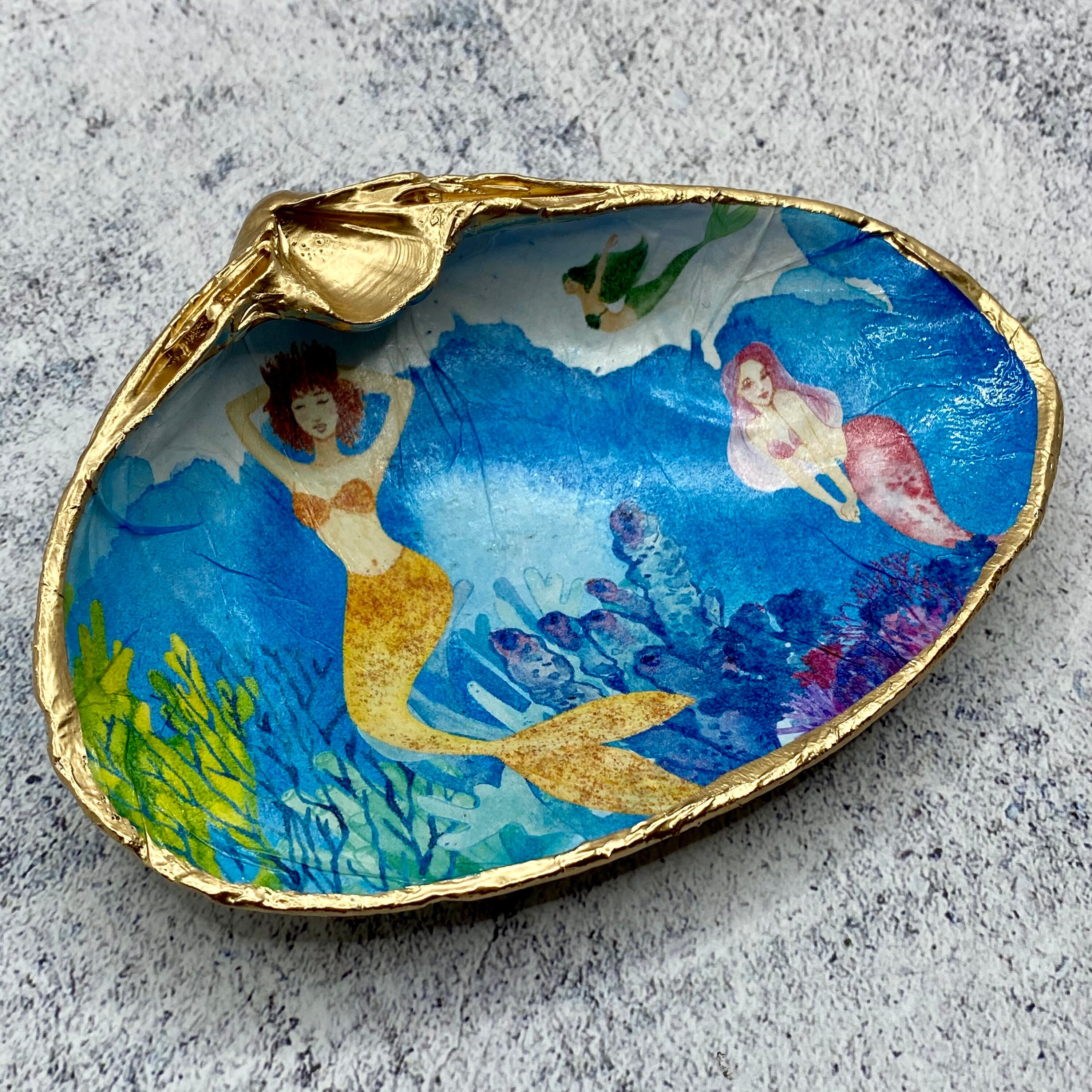 Decoupage Clam Shell, Mermaids Friends Decor, Trinket Dish - Etsy
