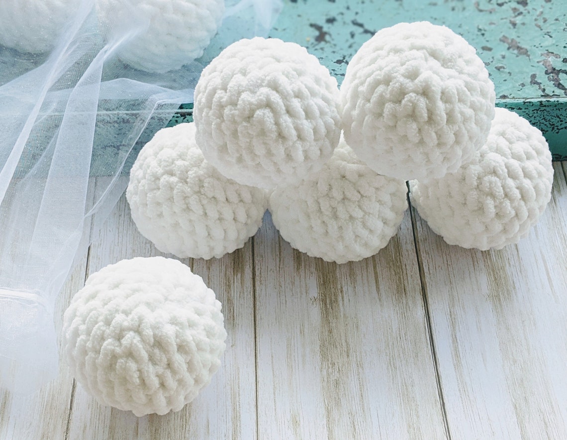 DIGITAL CROCHET PATTERN Indoor Snowball Fight Pattern - Etsy