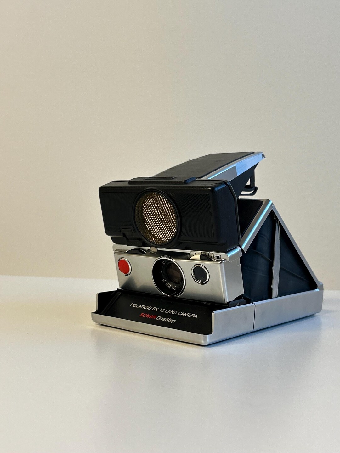 Vinage MCM Polaroid SX-70 Sonar Instant Film Camera ~ Incredible ...