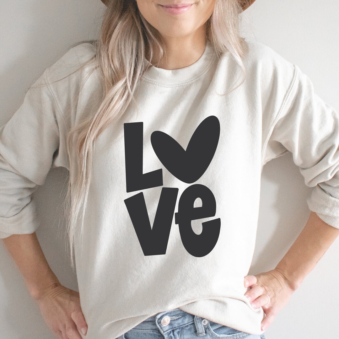 Love Heart SVG: Valentine's Day Shirt Design (digital Download) - Etsy