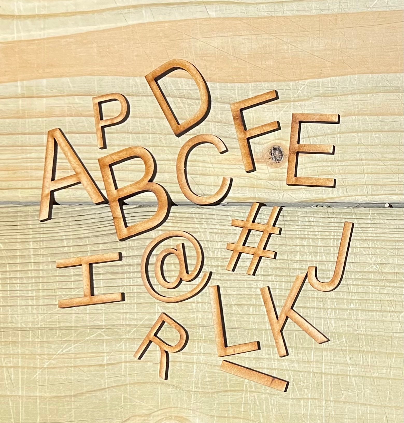 Letras números y símbolos de MDF Fuente Arial pequeña y - Etsy España