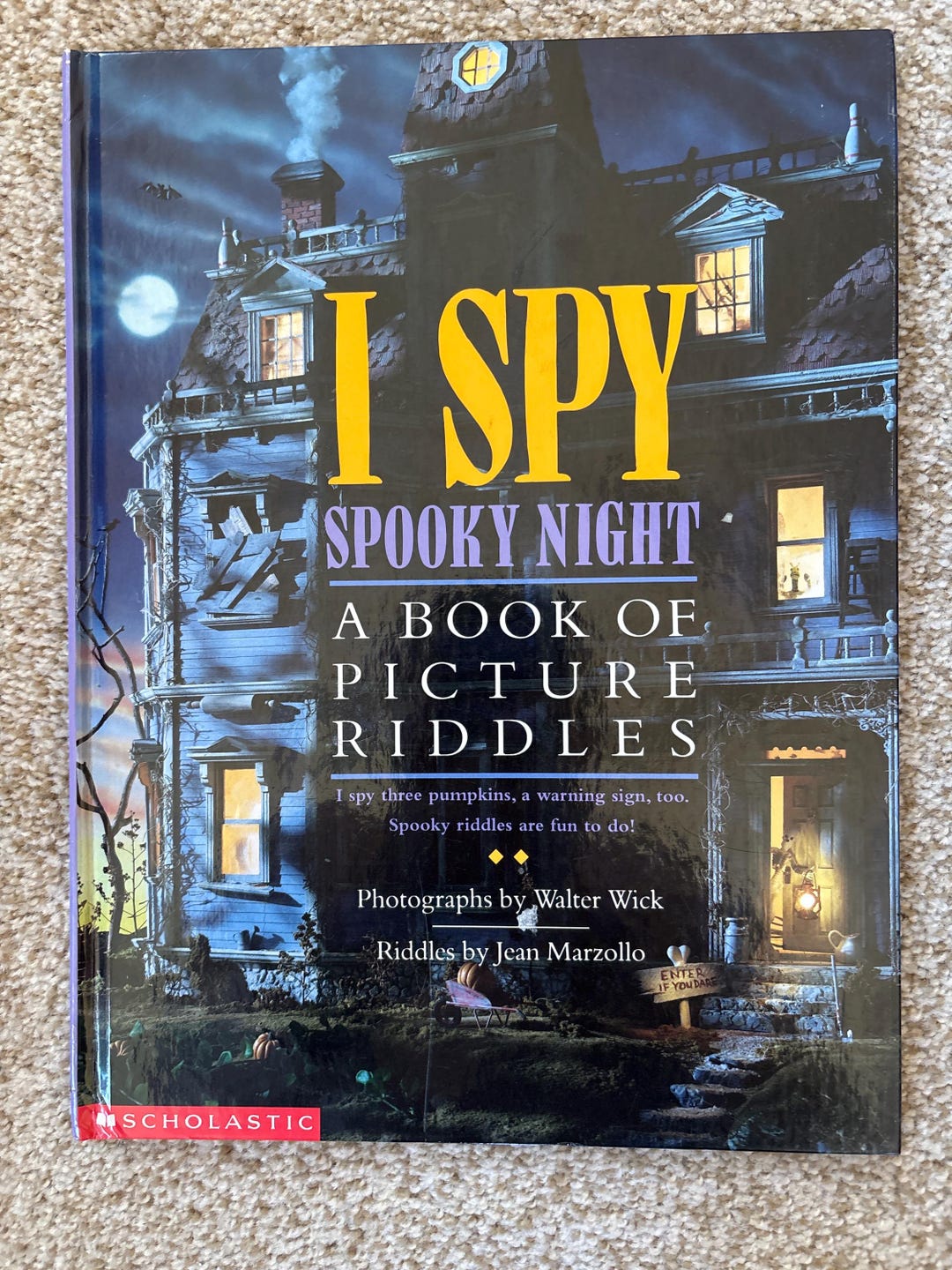 1996 I SPY Spooky Night A Scholastic Book of Picture Riddles Hardcover ...