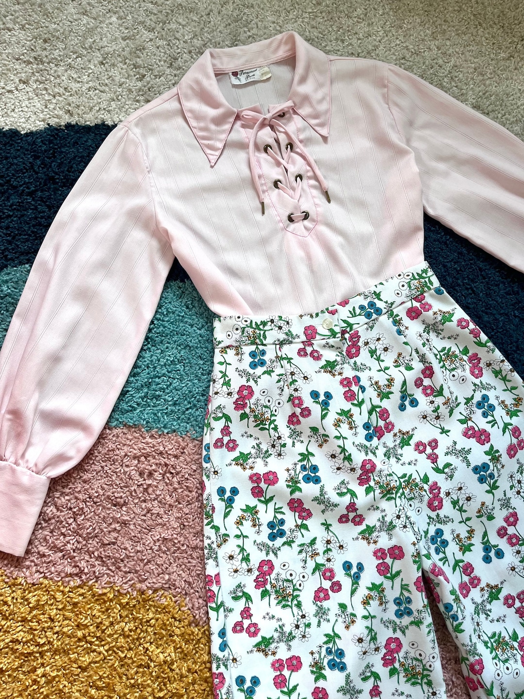 Vintage 60s-70s Lace up Dagger Collar Top - Etsy