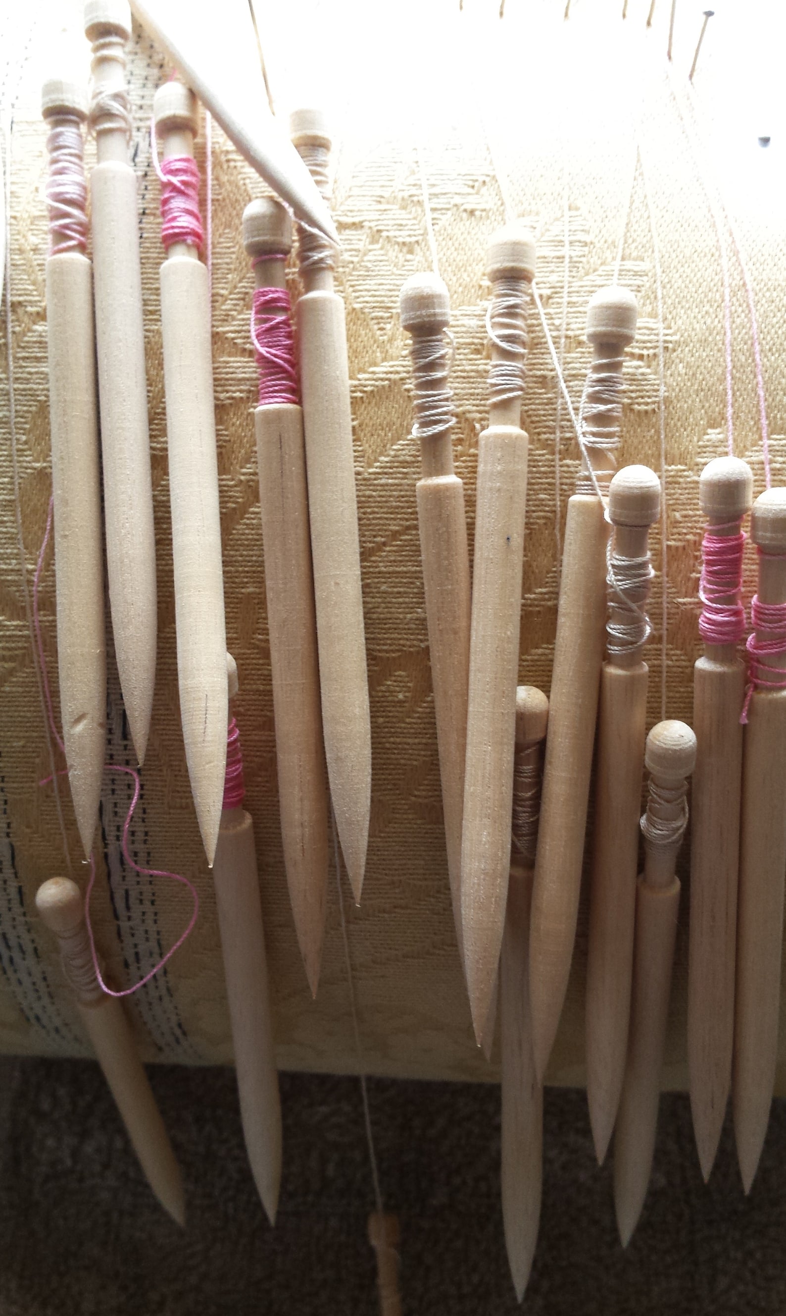 LACE MAKER'S BOBBINS 2 dozen 24 light wooden bobbins. | Etsy