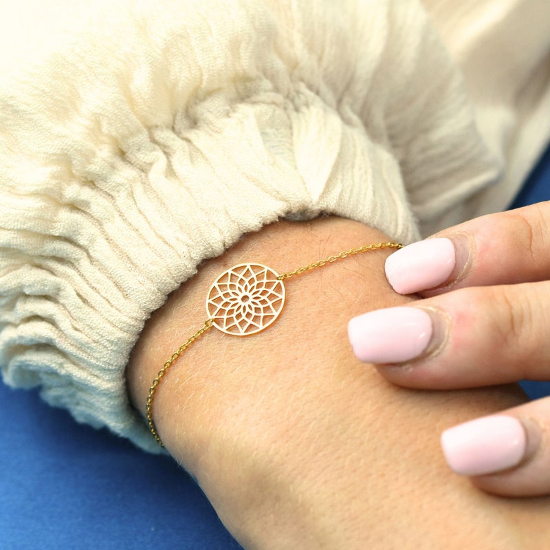 Dainty Bracelet - Etsy