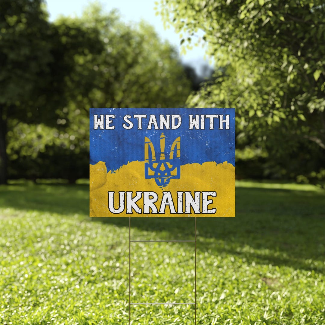 We Stand With Ukraine Plastic Yard Sign - We Stand With Ukraine Yard ...