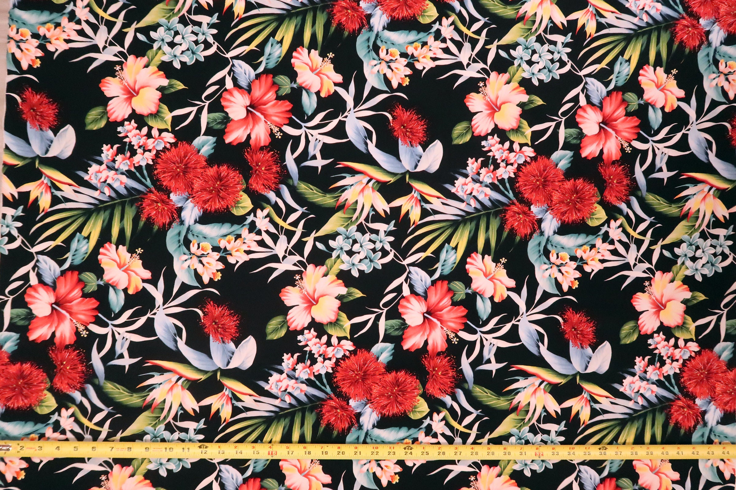Red Ohia Lehua Flower Print Fabric White Hibiscus and Red | Etsy