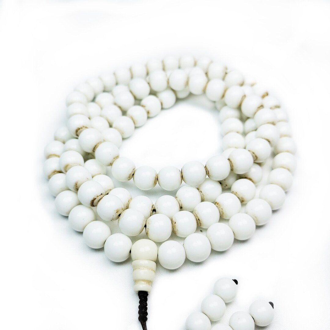 Gandhanra 108 Tibetan Conch Shell Mala, 0.4 Shankha White Shell Prayer ...