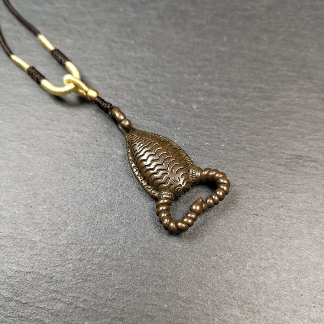 Gandhanra Handmade Tibetan Amulet,scorpion Guru of Padmasambhava ...
