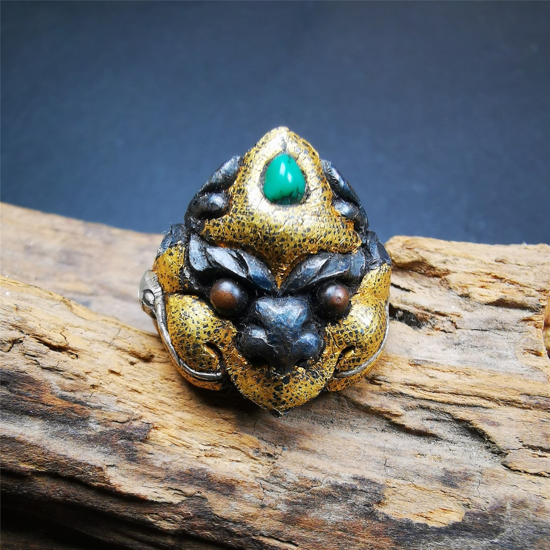 Gandhanra Unique Handcrafted Men's Ring, Tibetan Buddhist Garuda Ring ...