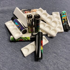 Clipper Lighters Stand, 3D Printed Clipper Lighters Display Stand, 4 Slots Easy-grab Lighter ...