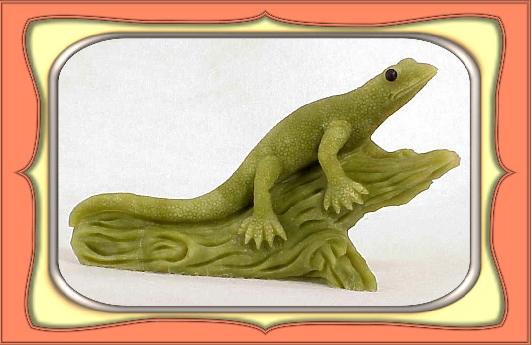 187.8gr Chinese Green Serpentine Lizard Carving - Etsy
