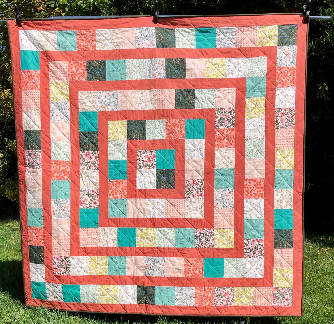 Stroll Around the Block in Velvet Lap / Throw Quilt - Etsy