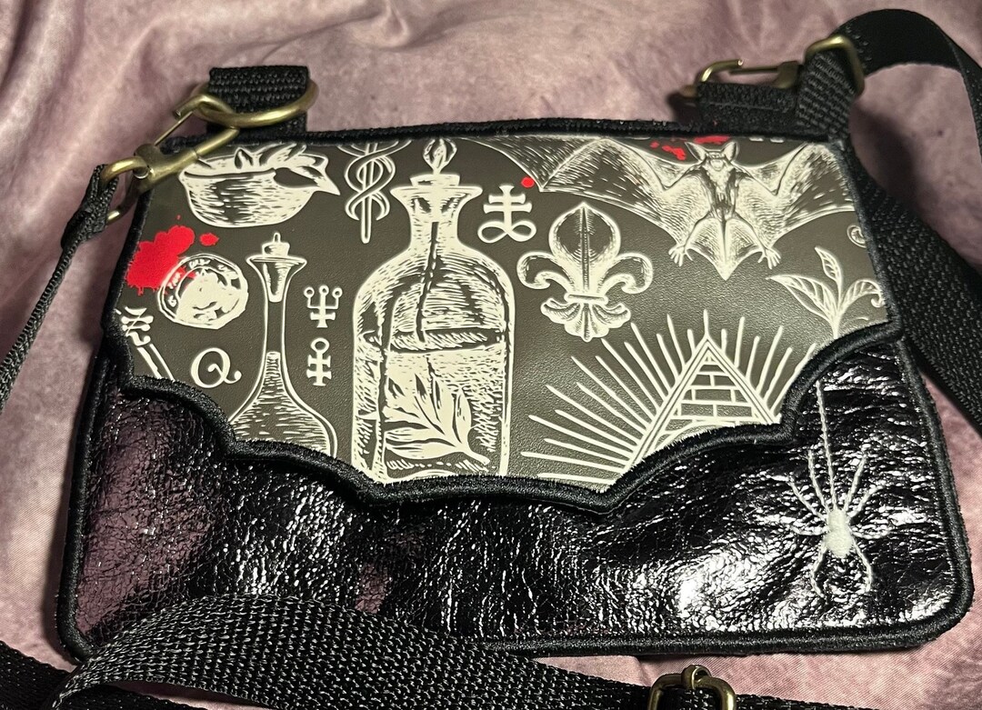Potions, Poisons and Bats Crossbody Bag. Envelope Clutch Purse - Etsy