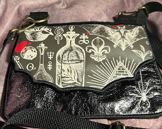 Potions Poisons and Bats Crossbody Bag. Clutch Purse - Etsy