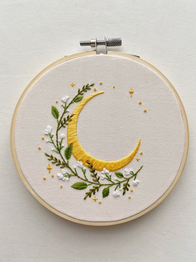 Floral Crescent Moon PDF Embroidery Pattern | Etsy