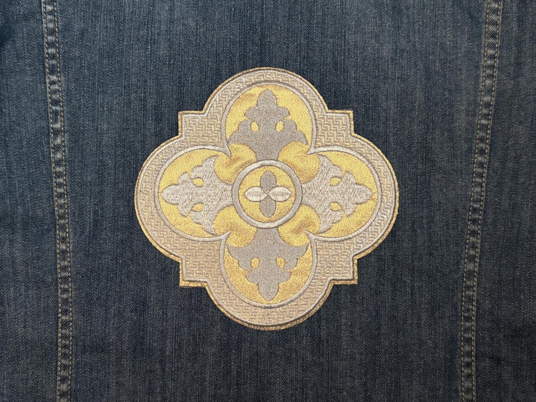 JHS Leafs Catholic Appliqué Embroidered Iron on Patch Sewing Silver ...