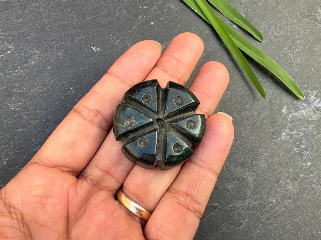 Peyote Pendant Natural Mexican Jade Hand Carved 1.2 Inches Serpentine ...