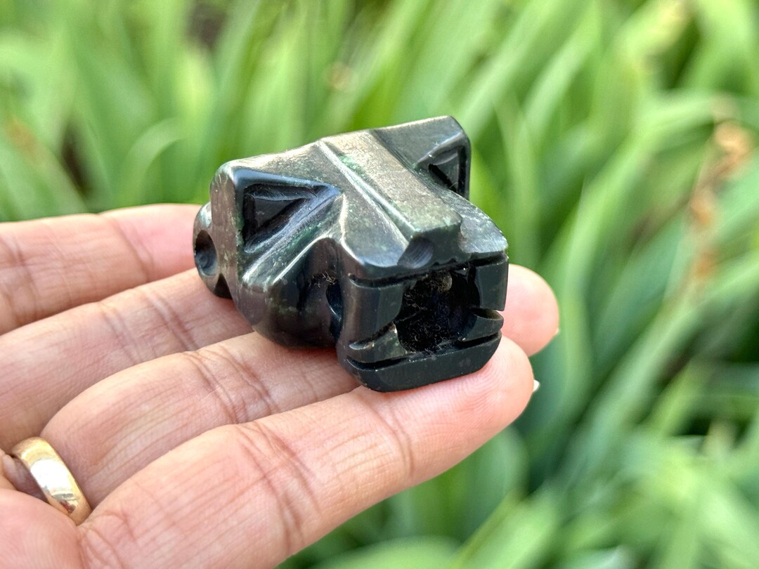 Jaguar Aztec Mayan Style Guatemalan Jade Pendant Hand Carved Natural ...