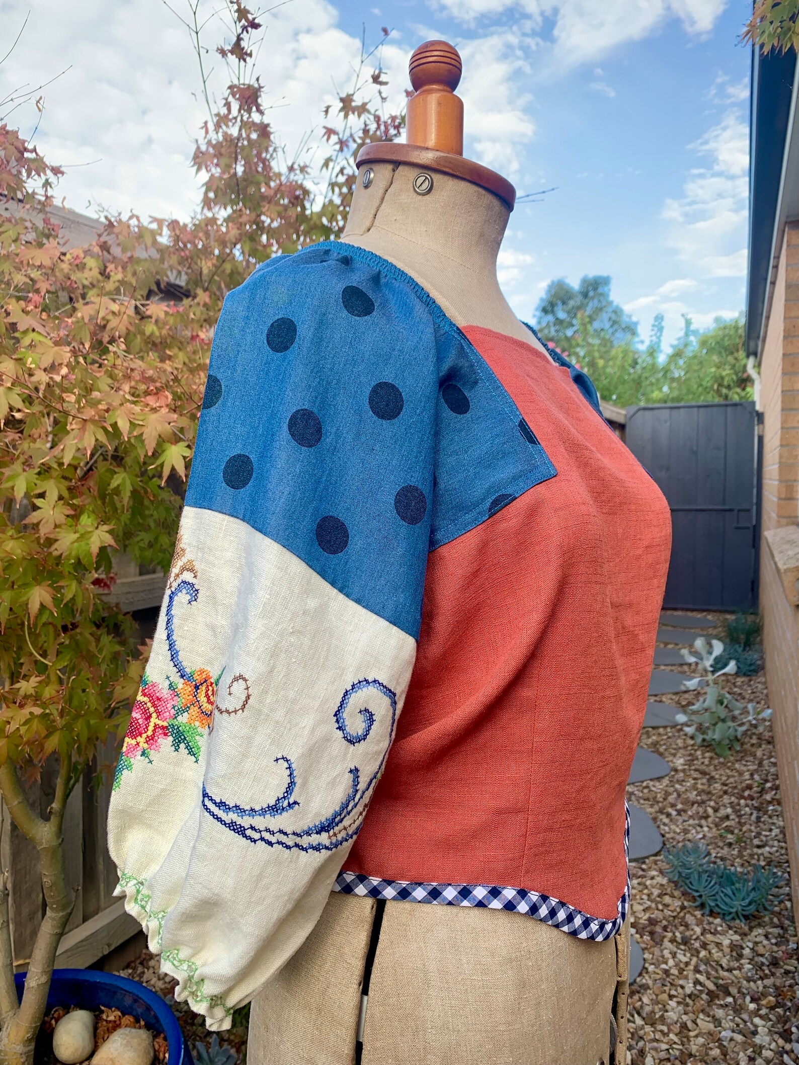 Vintage Reclaimed Linen Embroidered Top (size M) - Etsy