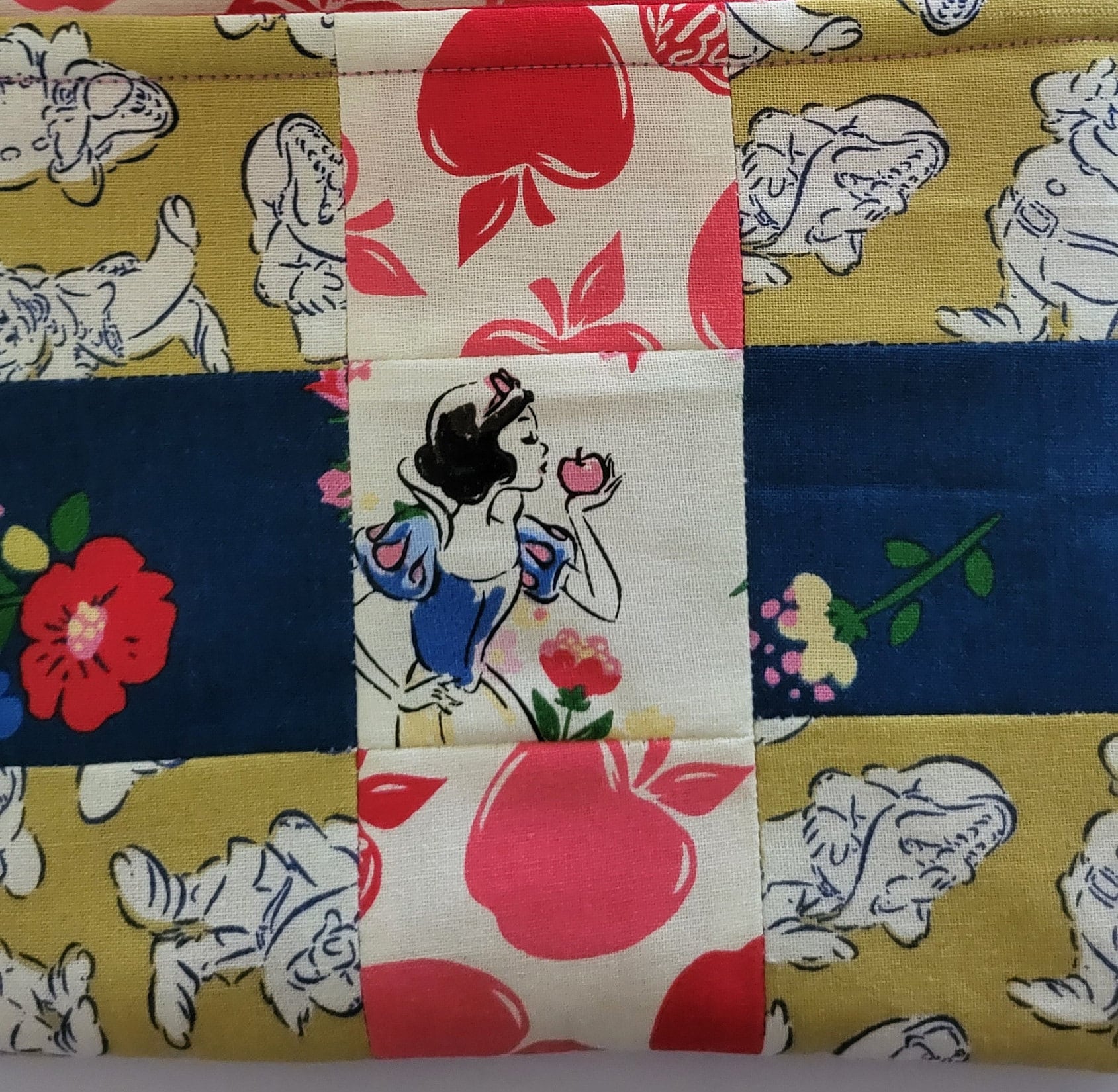 Disney Snow White Book Cover, Book Cover, Paperback Cover, Book Bag ...