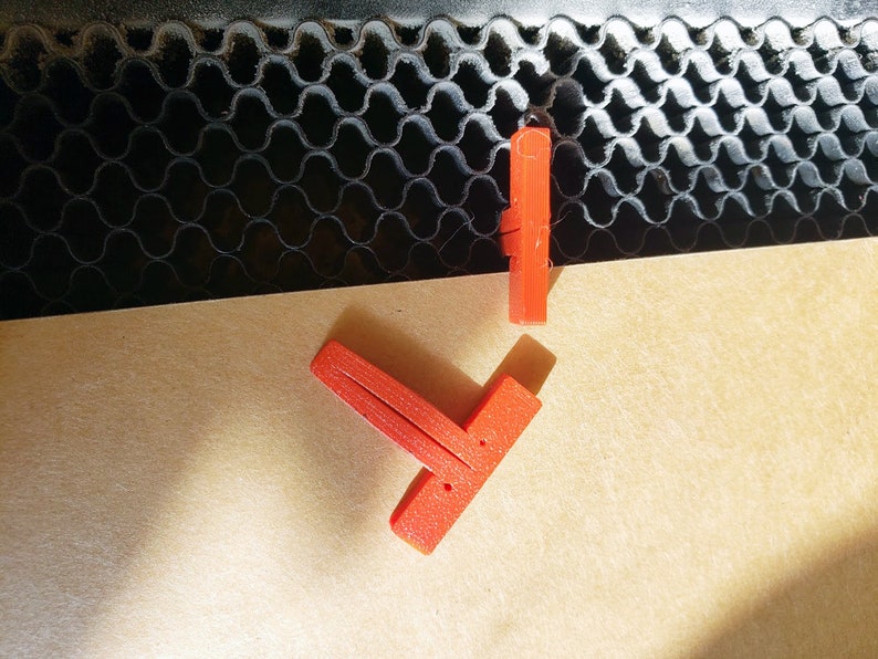 Low Profile Glowforge Honeycomb Pin 3D Printed PLA Pins | Etsy