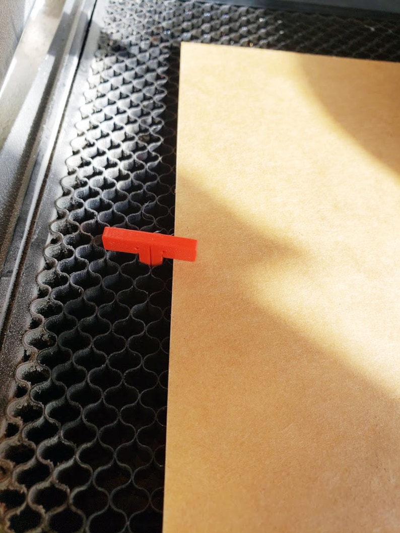 Low Profile Glowforge Honeycomb Pin 3D Printed PLA Pins | Etsy