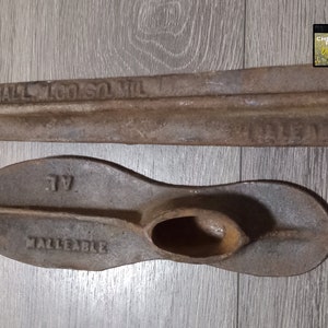 Vintage Cobblers Shoe Form & Stand Malleable Antique Rustic - Etsy