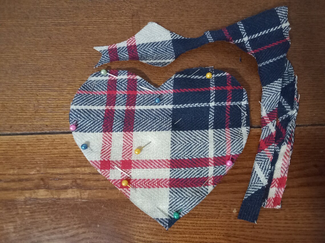 Easy Sew Memory Heart Ornament in 5 Steps! Make From Your Shirt or ...