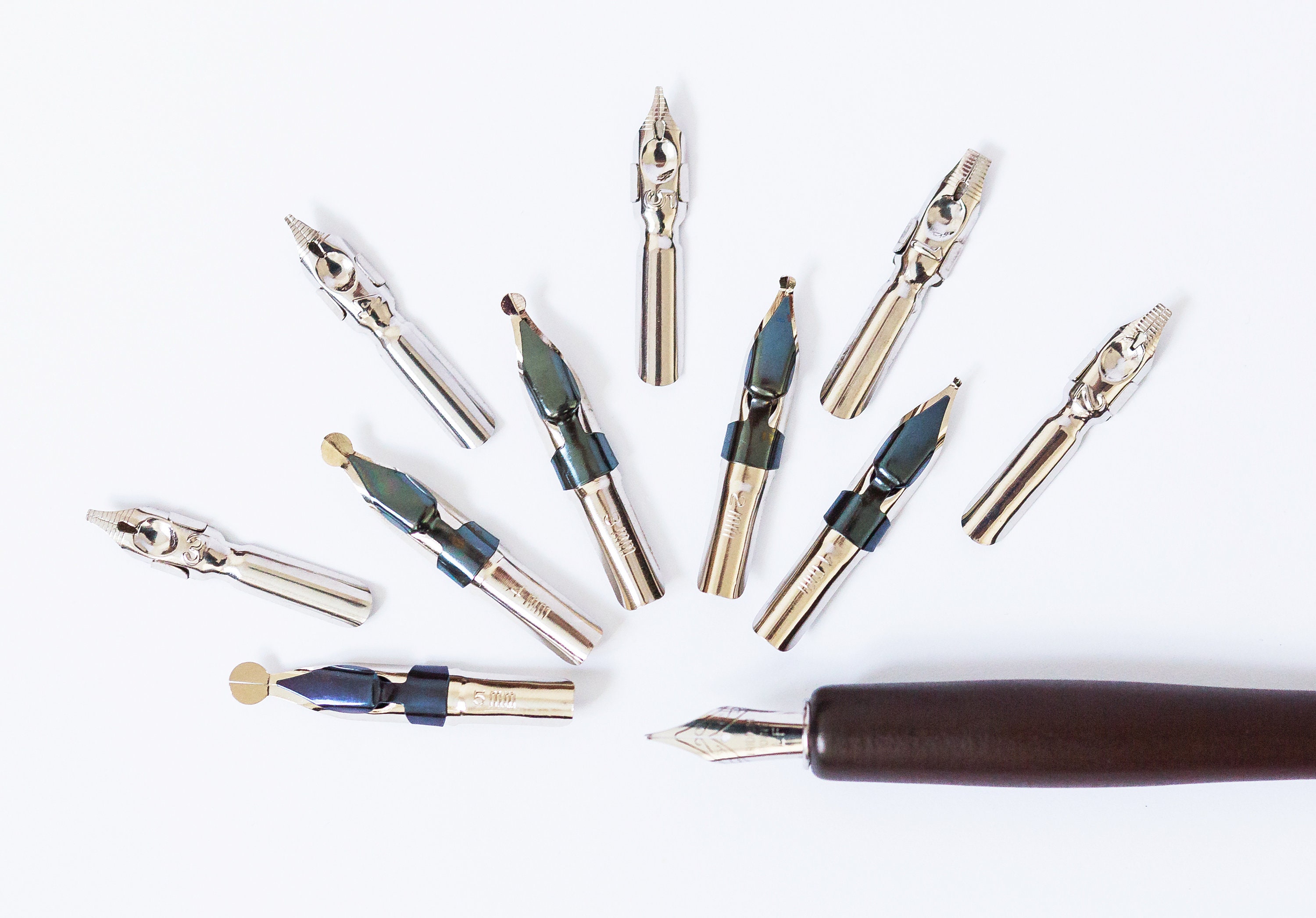 Calligraphy Kit for Beginners That Includes Calligraphy Pen ...