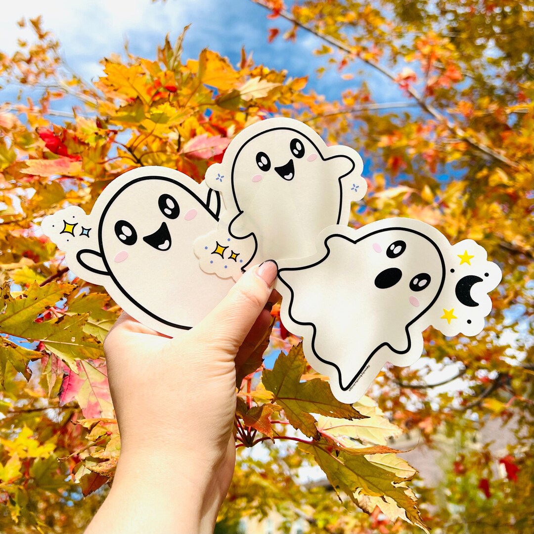SUNCATCHER Cute Ghosts | Rainbow Suncatcher, Sticker, Rainbow Maker ...