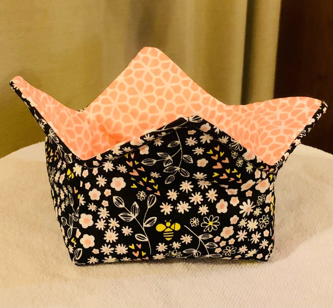 Bees and Hearts Bowl Cozy, Cotton Soup Bowl Holder, Bees and Hearts Hot ...