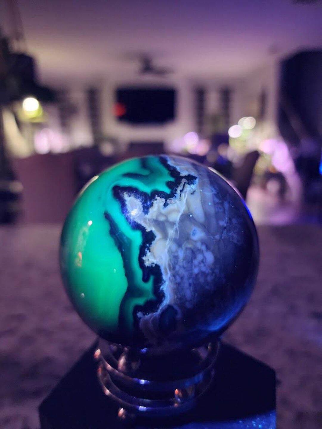 Stunning VOLCANO AGATE Sphere With Beautiful UV / Uv Reactive ...