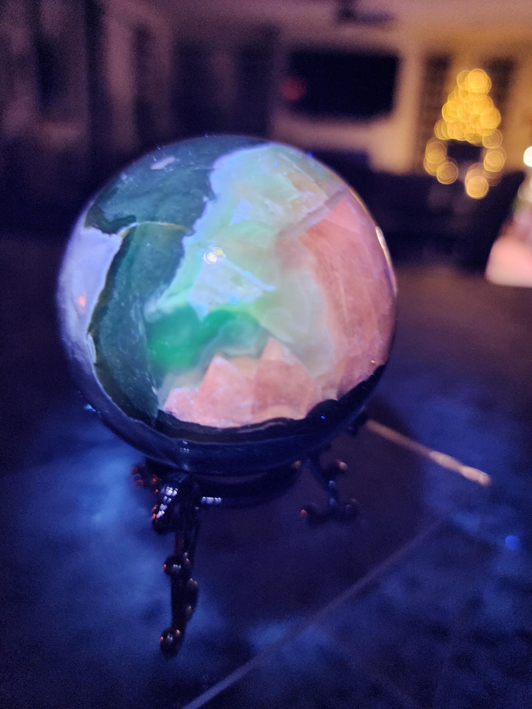 Stunning VOLCANO AGATE Sphere With Beautiful Pink UV / Uv Reactive ...