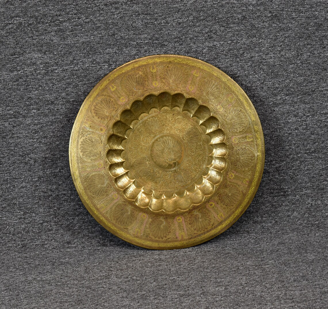 Anglo-indian Hammered/embossed Round Polished Brass Tray Table - Etsy