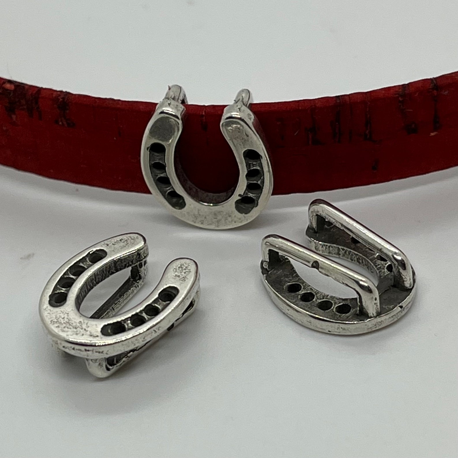 Horseshoe Sliders for 10mm Flat Leather - Antique Silver - 10F-305 - AS ...