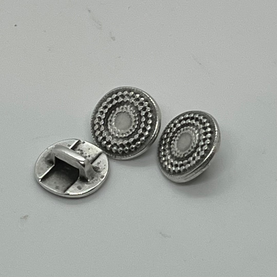 Radiant Circle 5mm Flat Leather - Antique Silver - 5MF-229-AS - Choose ...