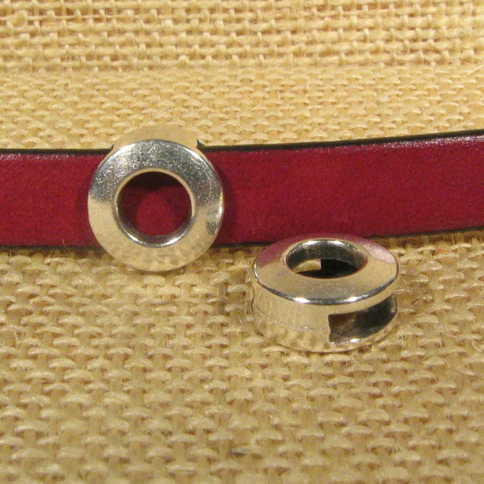 Round Frame Sliders for 10mm Flat Leather - Antique Silver - BAR114 - Etsy