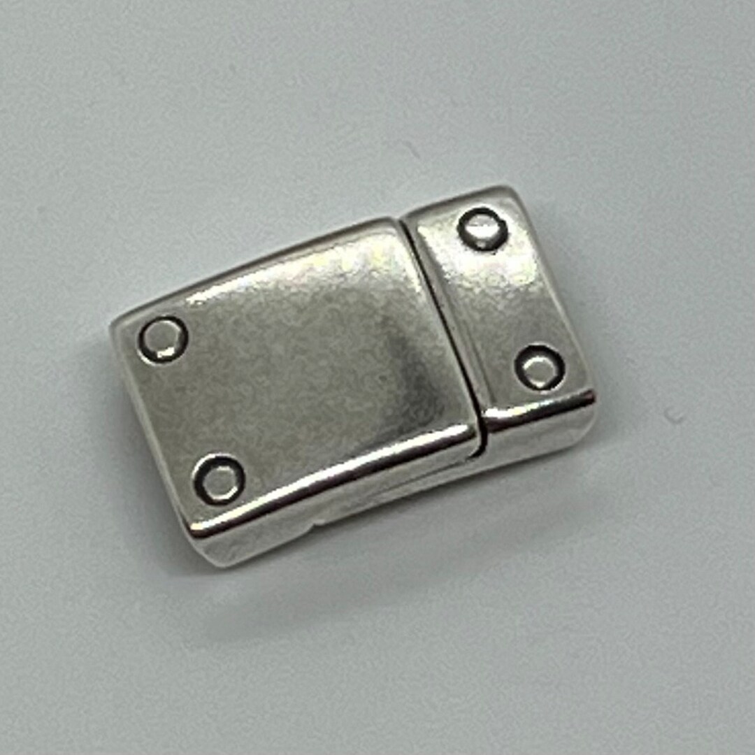 Rivet Detail 10mm Flat Leather Clasps - Antique Silver- MAG-10AS ...
