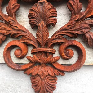 Beautiful Classy Garden Ornament - Cast Iron Wall Decoration - Ancient ...