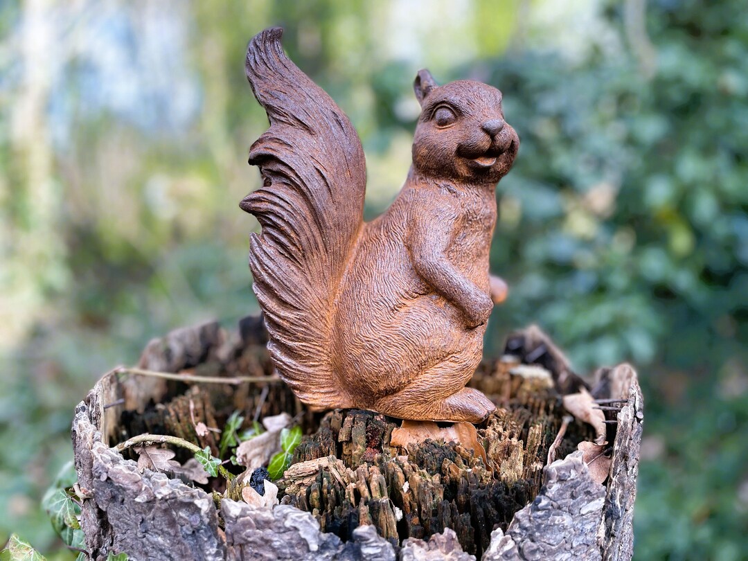 Beautiful Cast Iron Squirrel | Garden Statue | Chipmunk - Etsy