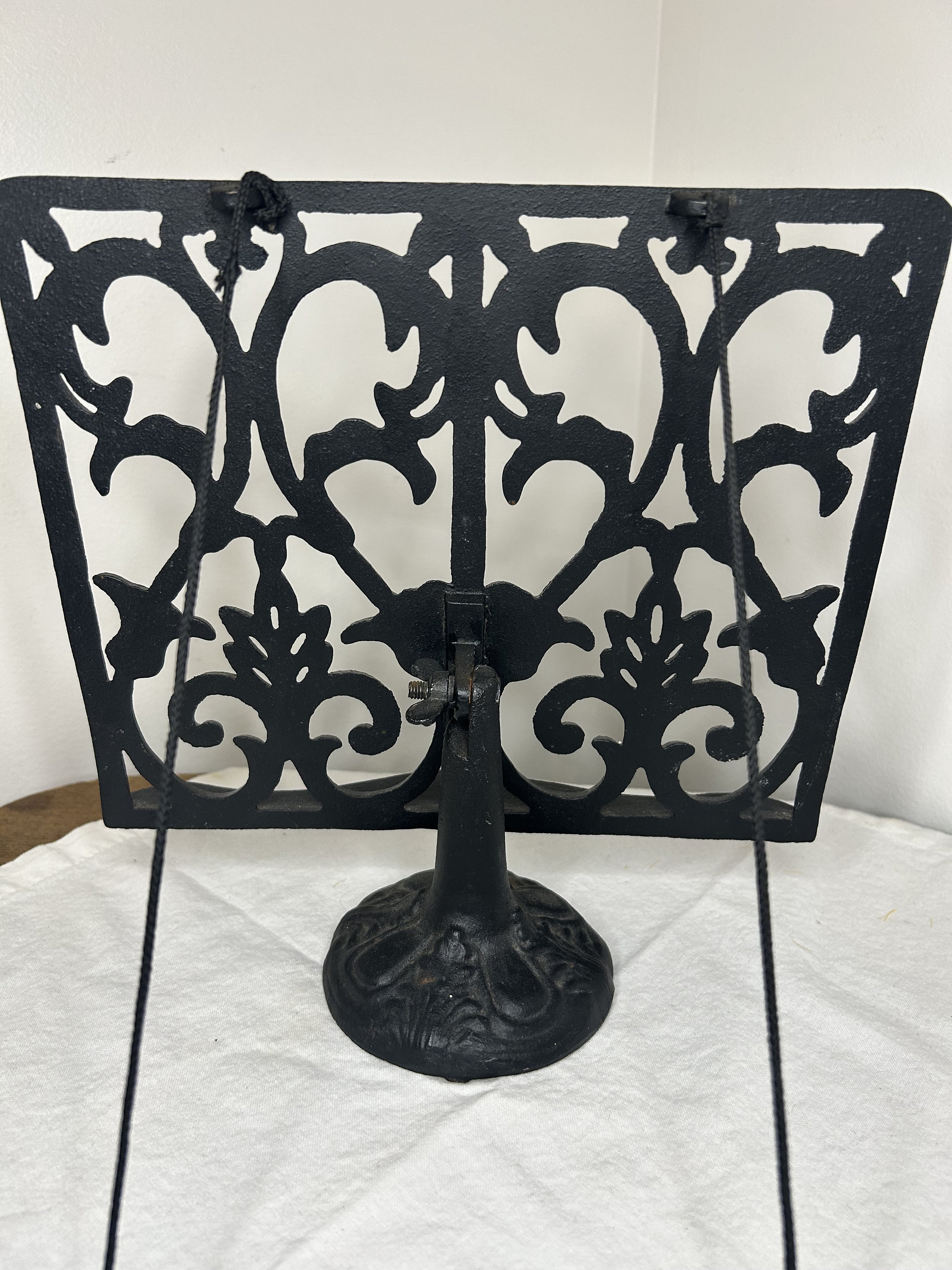 Vintage Cast Iron Book Stand Cookbook Stand Reading Table Picture ...