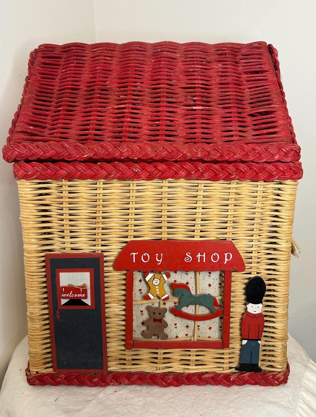 Vintage Wicker Toy Shop Basket House Holiday Basket Decor House Shaped ...