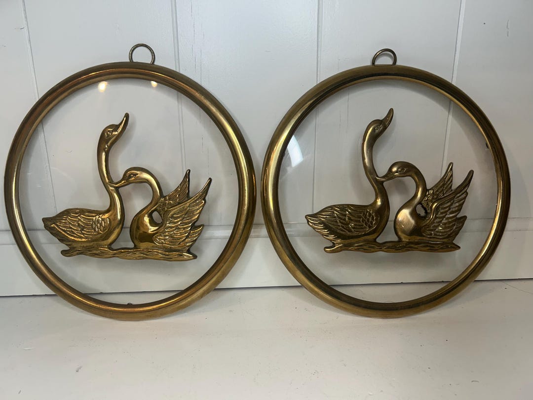 Vintage Brass Swan Wall Decor Set of 2 Round Brass Swan Frames MCM ...