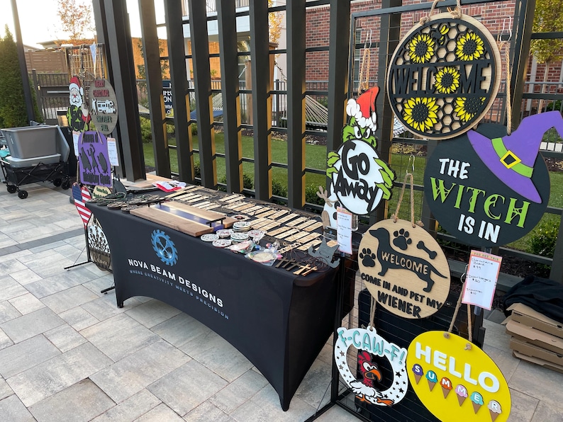 Christmas Santa Wine Glasses Wine Lover Christmas Door Hanger - Drink ...