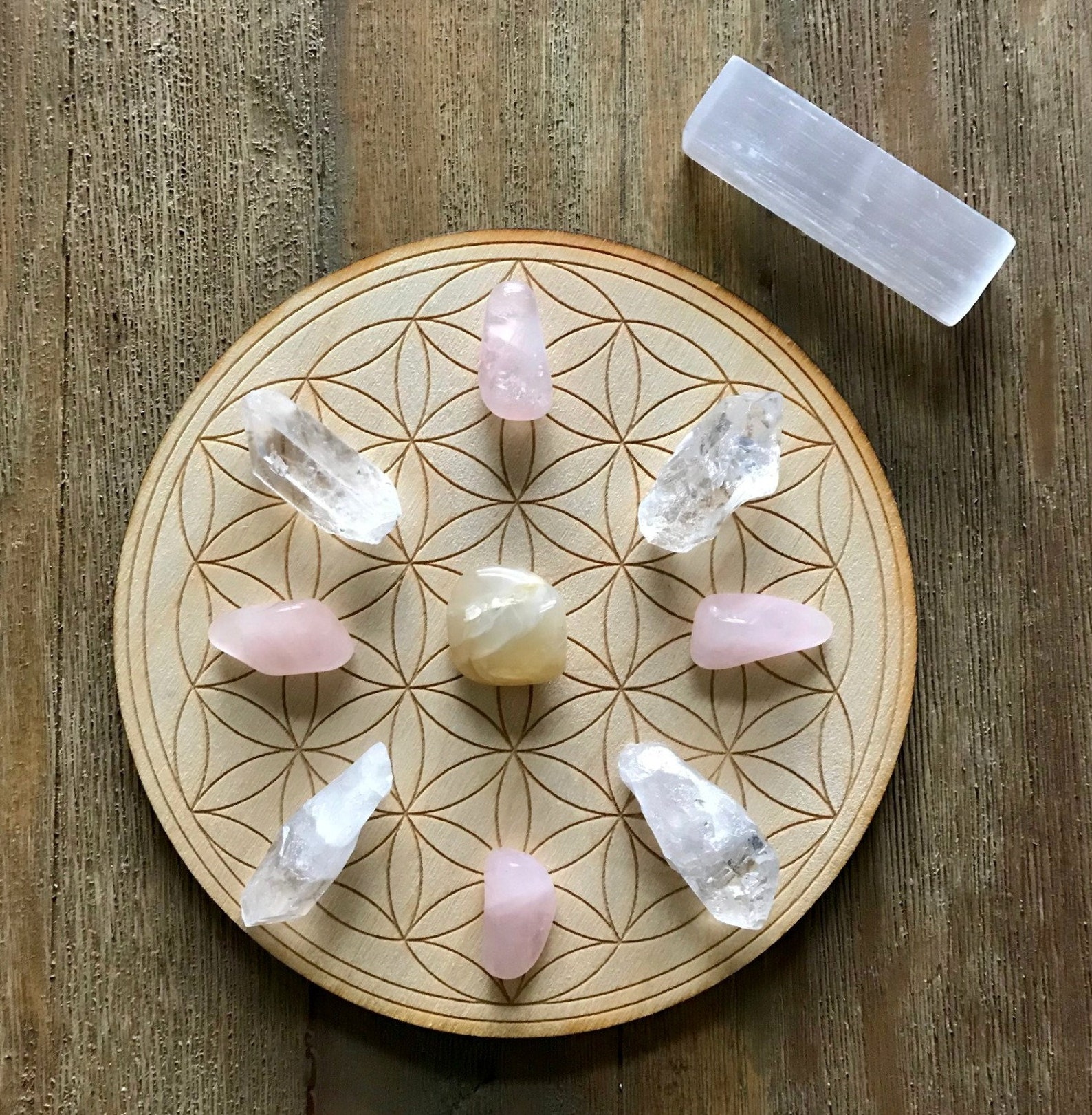 Divine Feminine Healing Crystal Grid Kit Flower of Life Rose Quartz ...