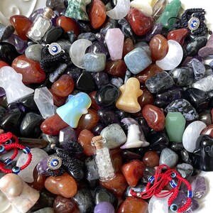 Spooky Crystal Confetti Halloween Witch Mystery Lucky Scoop Carvings ...