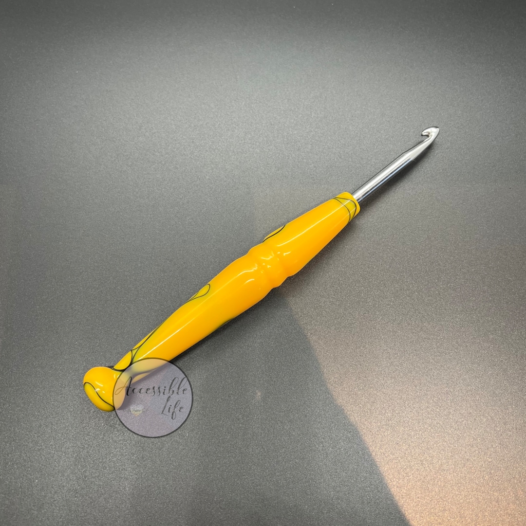 5.0mm Yellow and Black Ergonomic Crochet Hook - Hand Turned Unique ...